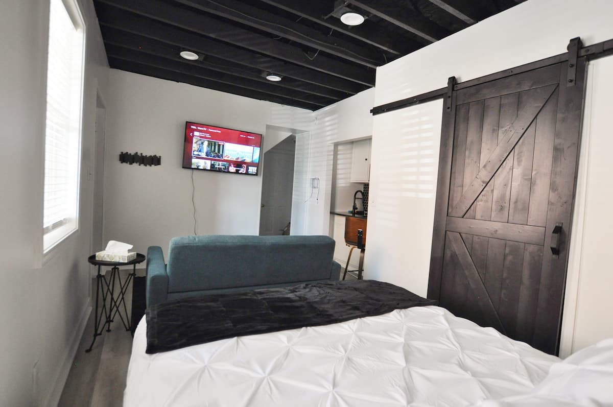 The Brandenburg Suite - German Village Lofts